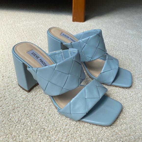Steve Madden Quilted Sandals